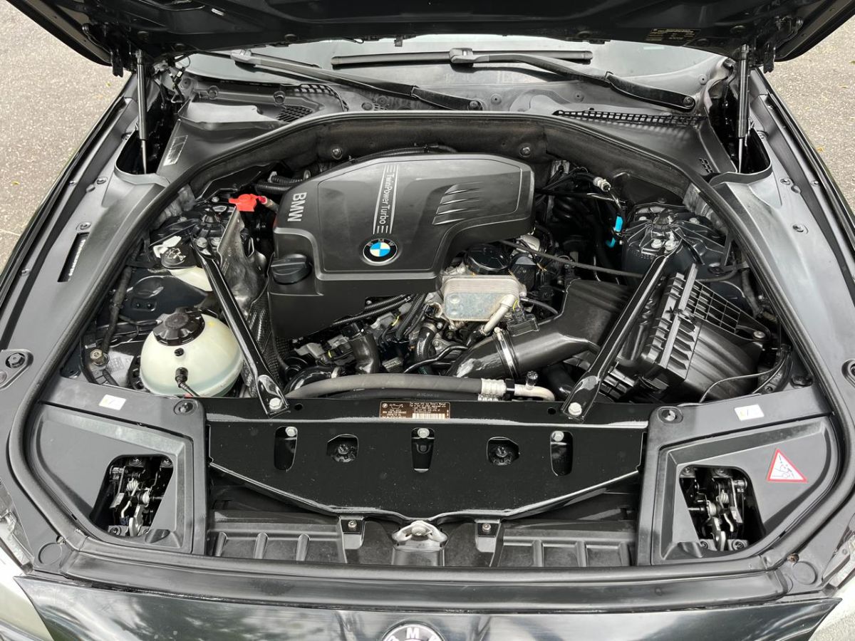 BMW 528 i 2012 - GP Autos Guatemala