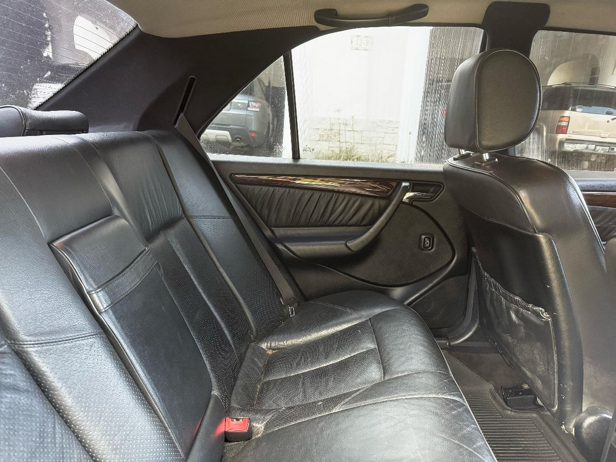 MERCEDES-BENZ C280 1998 - GP Autos Guatemala