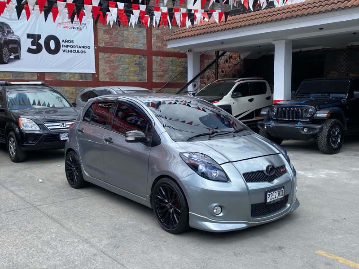 TOYOTA VITZ 2008 - GP Autos Guatemala